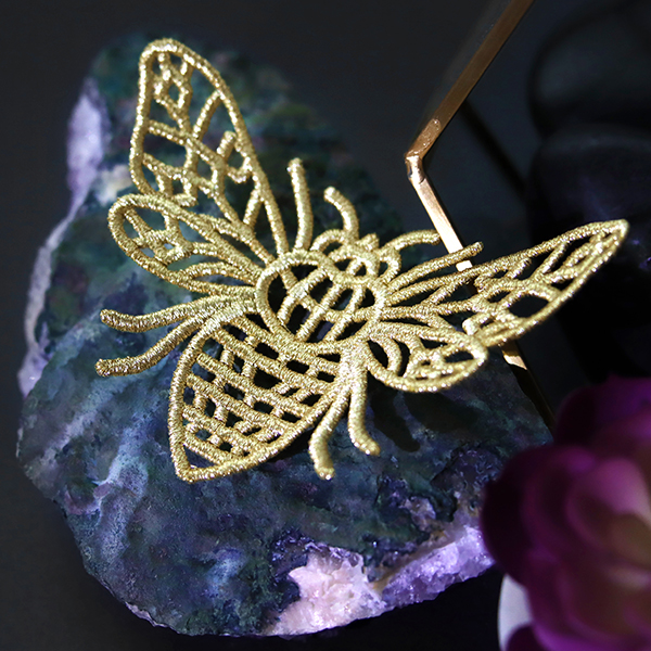 Enchanted Bee (Lace)